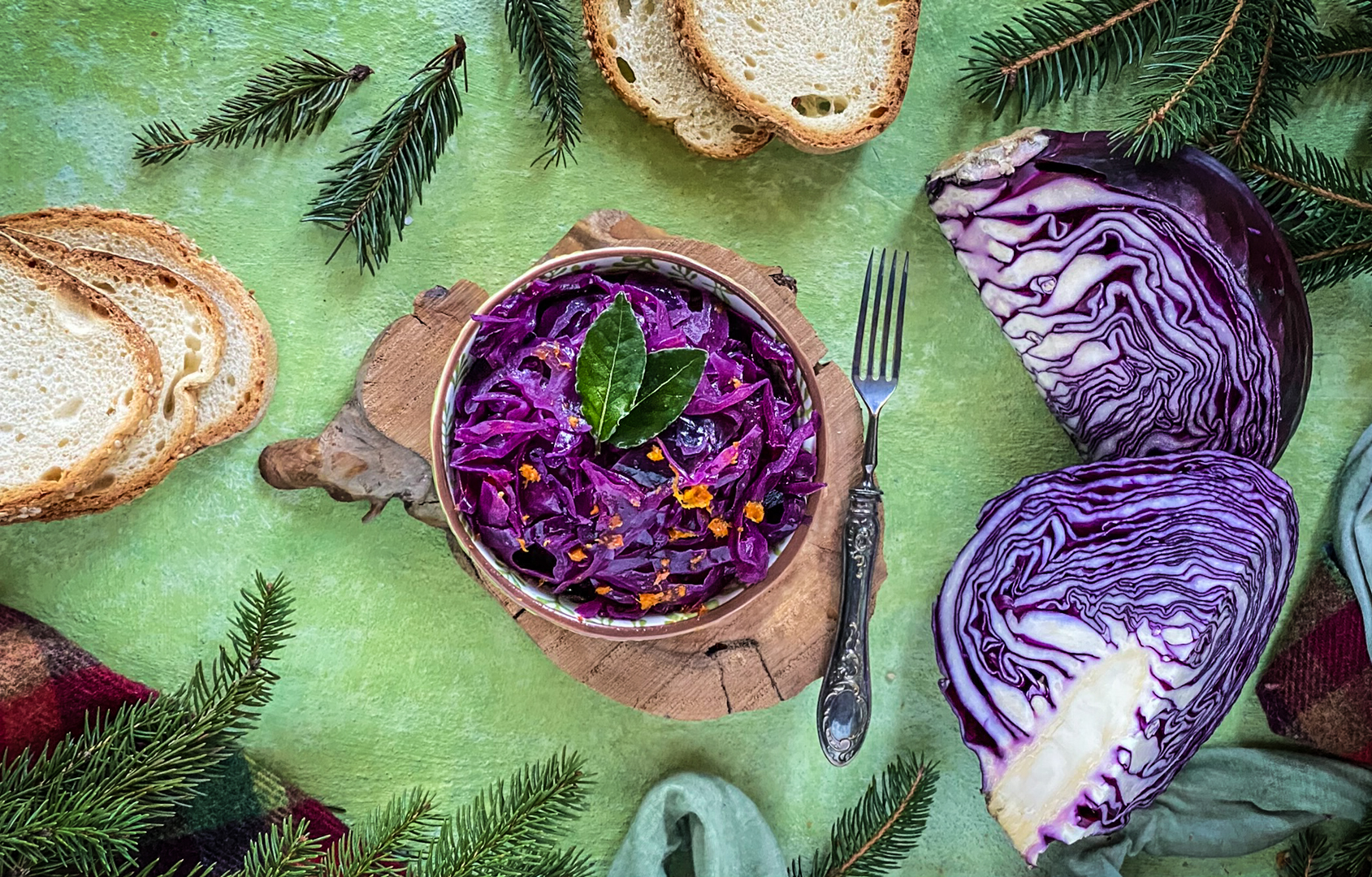 Cavolo cappuccio viola agrodolce con arancia - colorato e gustoso