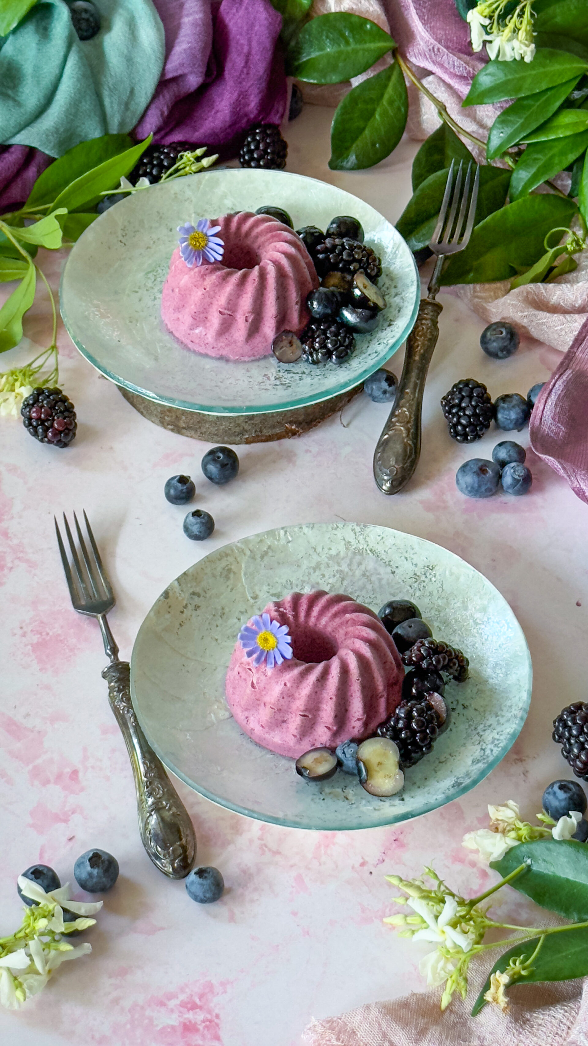 Frozen yogurt ai frutti di bosco - Semplice, leggero e goloso